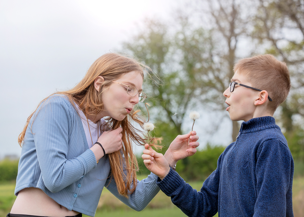 Siblings photography sessions, Oundle, Nene Valley, Northants